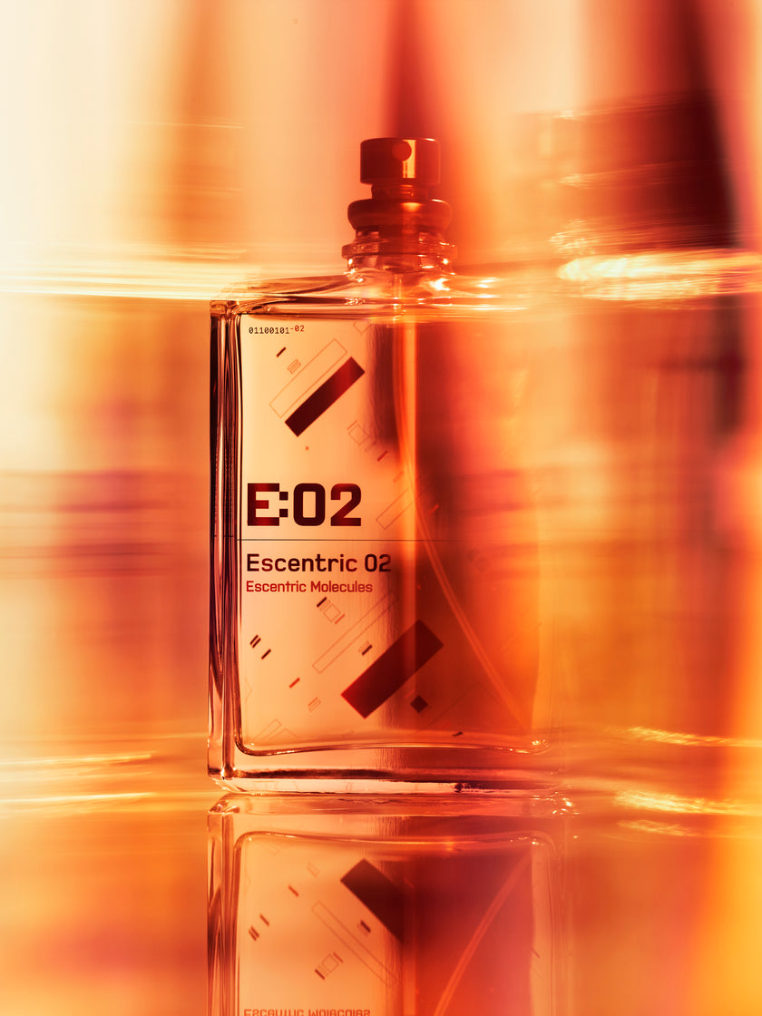 Escentric Molecules 02